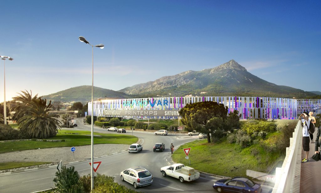 GRAND VAR SHOPPING CENTER