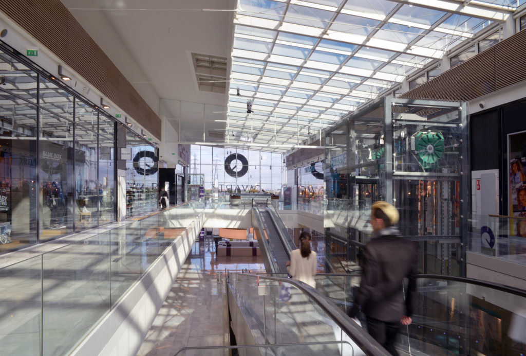 QWARTZ SHOPPING CENTER